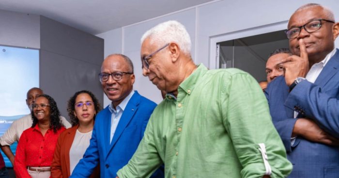 PM visita Centro de Simulação Marítima no ISECMAR e confirma ...