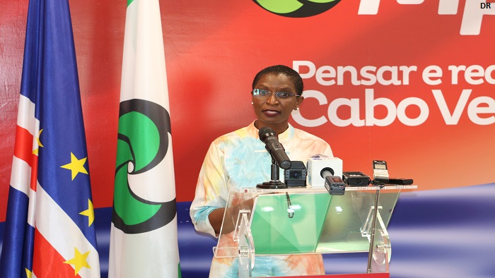 Filomena Gonçalves eleita Presidente da Associação das Mulheres ...