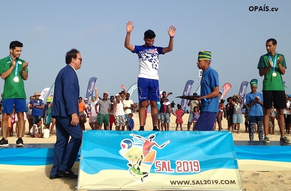 Cabo Verde termina primeira fase dos Jogos Africanos de Praia, em 4.º ...